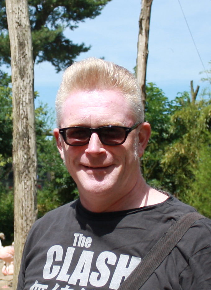 About Me - The Ginger Quiff