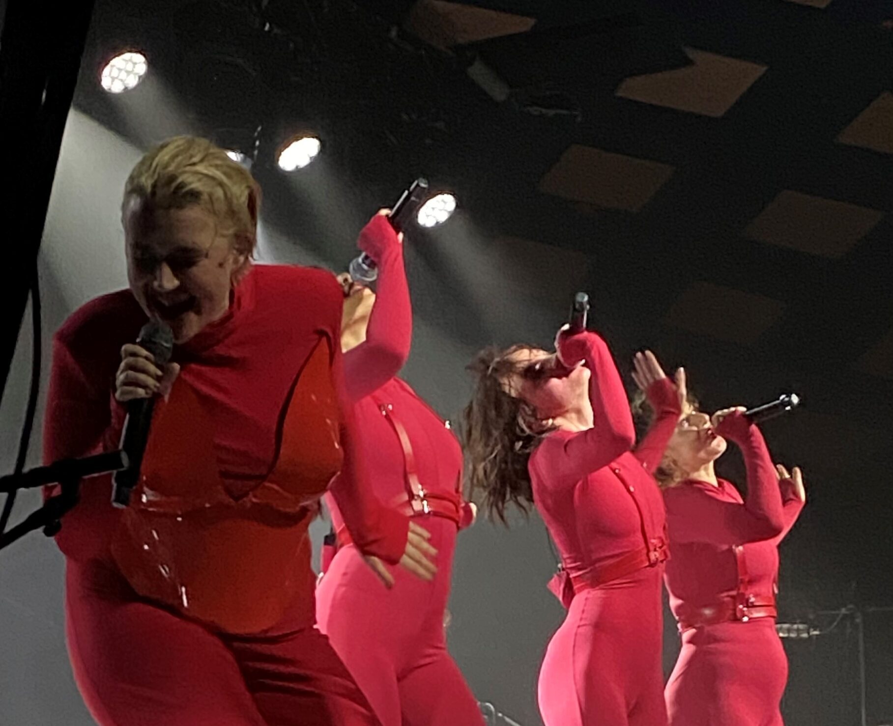 SELF ESTEEM – live in Glasgow Barrowland - The Ginger Quiff