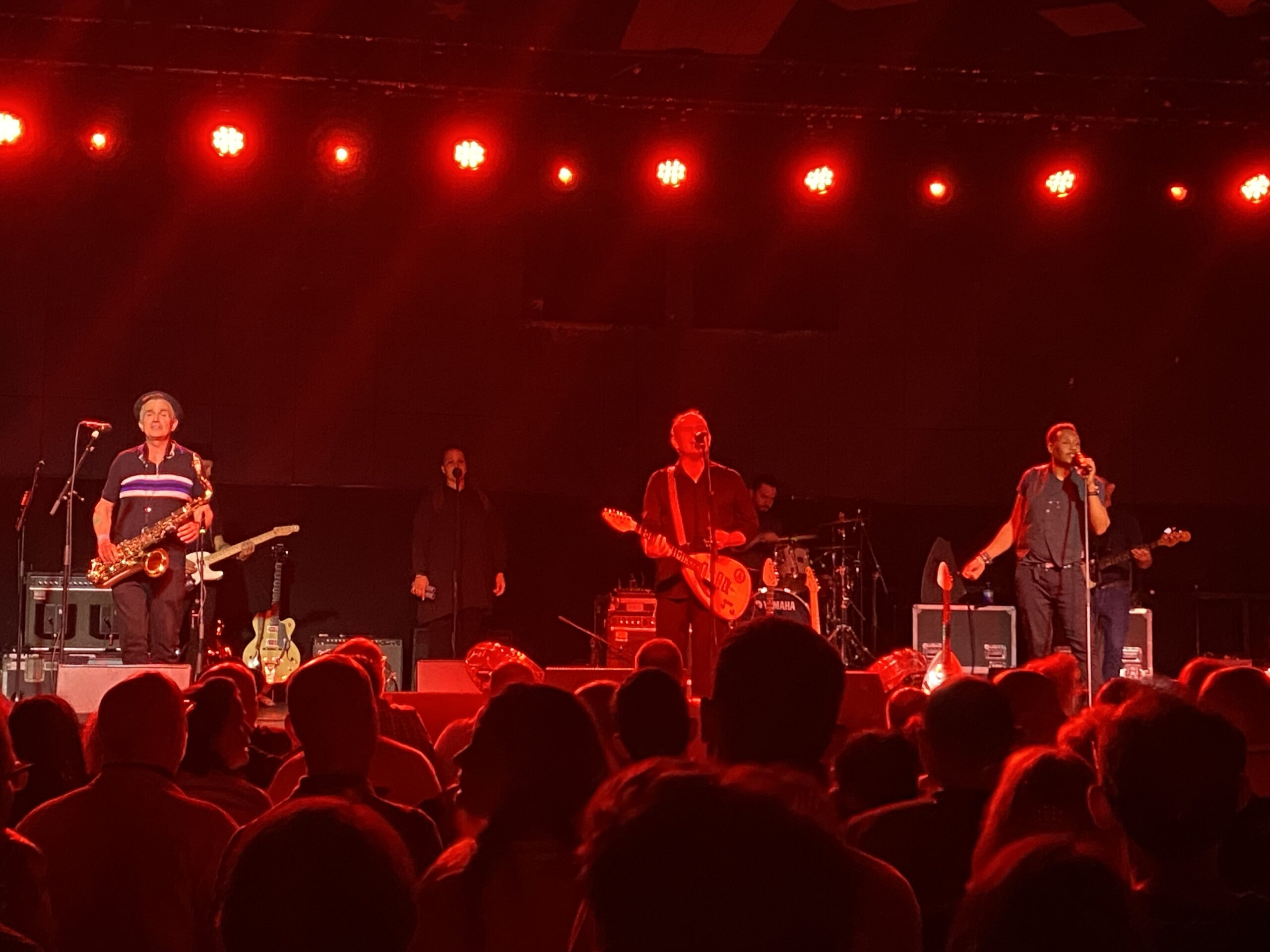 The Beat/Bow Wow Wow – live in Barrowland - The Ginger Quiff